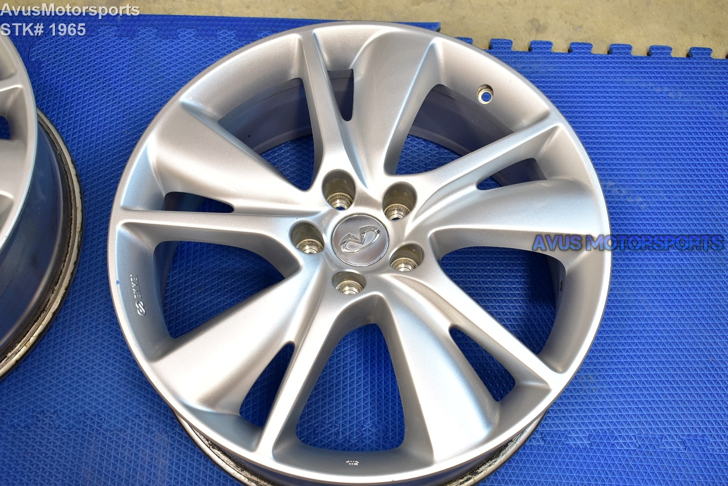 20" Infiniti FX35 FX37 FX50 QX70 Factory OEM Wheels D03003EV8A